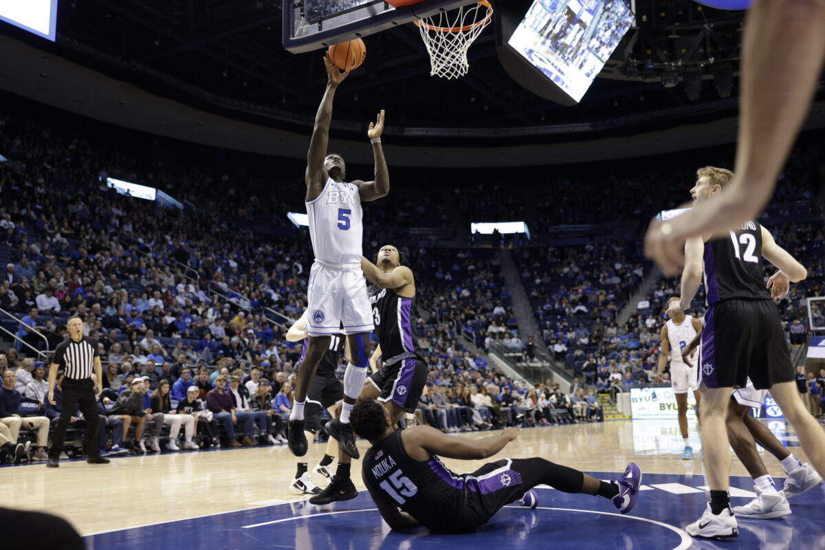 Finishing strong: Big second half propels BYU men’s hoops to seventh straight win | News, Sports ...